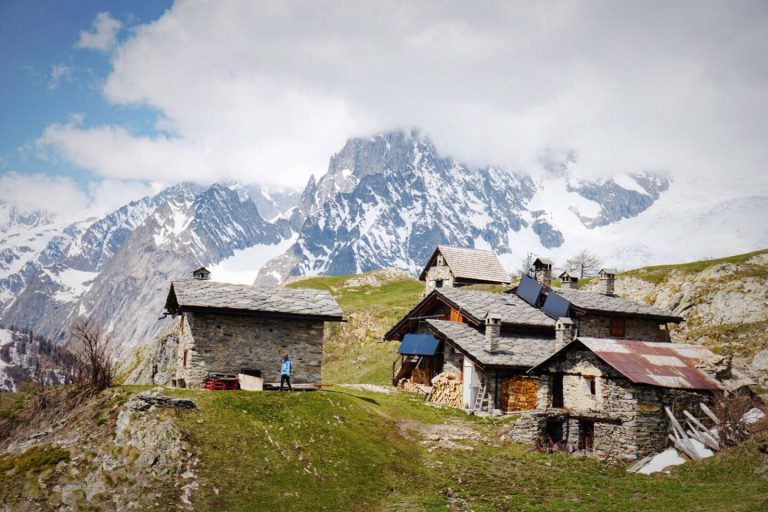 7 Best Things to Do in Aosta Valley (Valle d'Aosta), Italy + Map