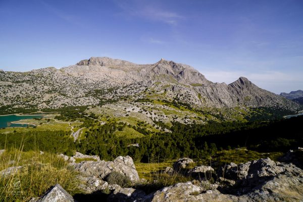 5 Things to Do in Mallorca in April (+ Weather)