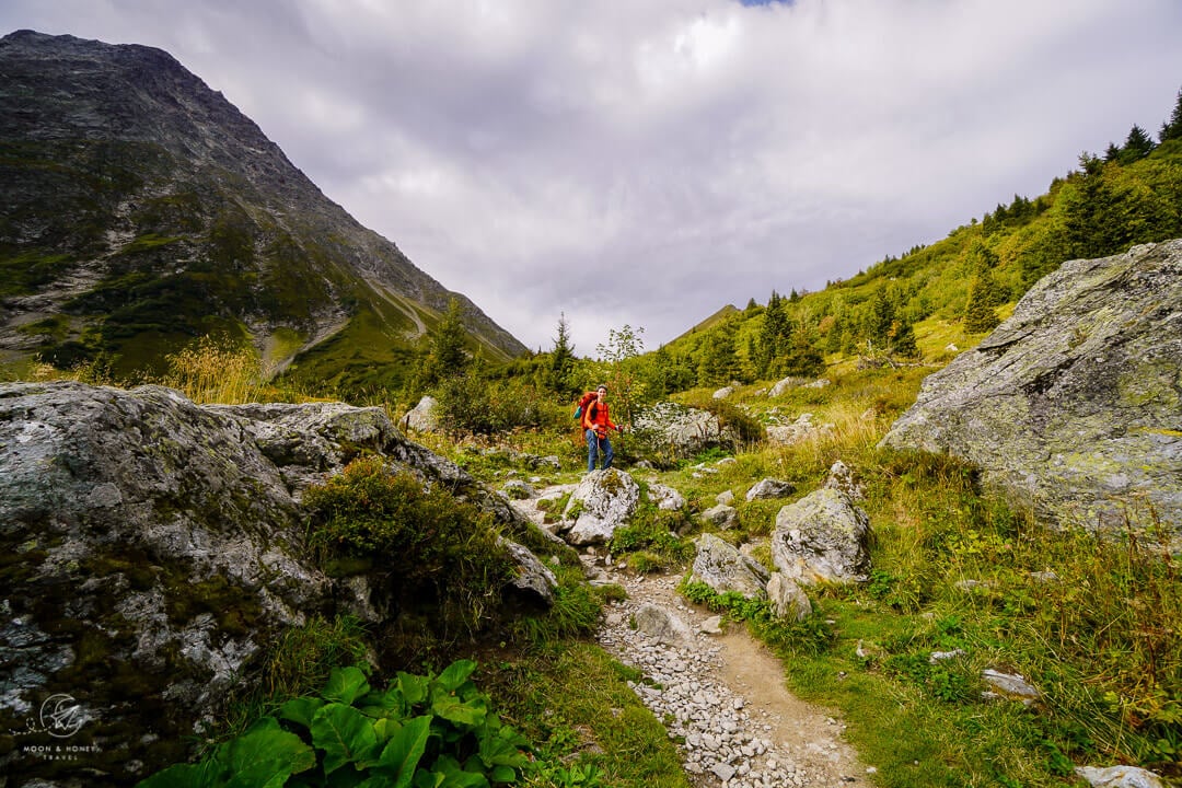 Tour du Mont Blanc Stage 2: Les Houches to Les Contamines