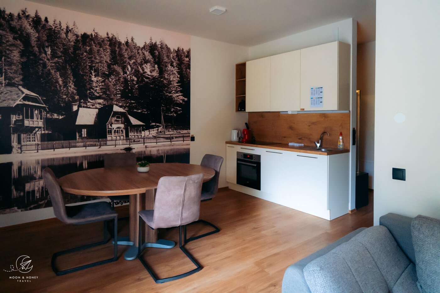 How to Visit Lake Jasna in Kranjska Gora, Slovenia