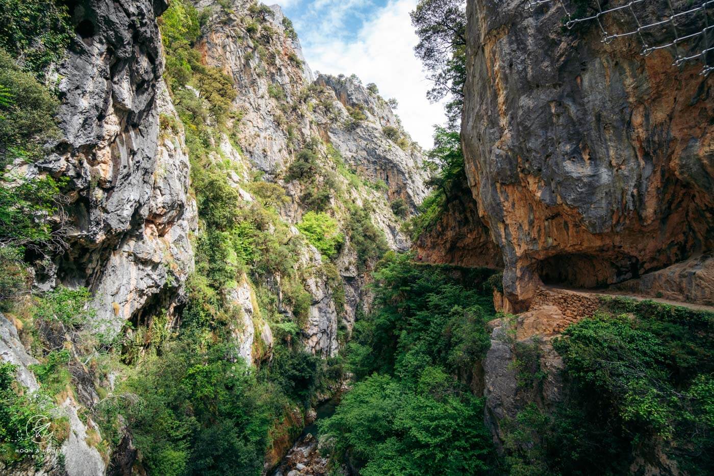 Ruta del Cares Trail: Poncebos to Caín Gorge Hike