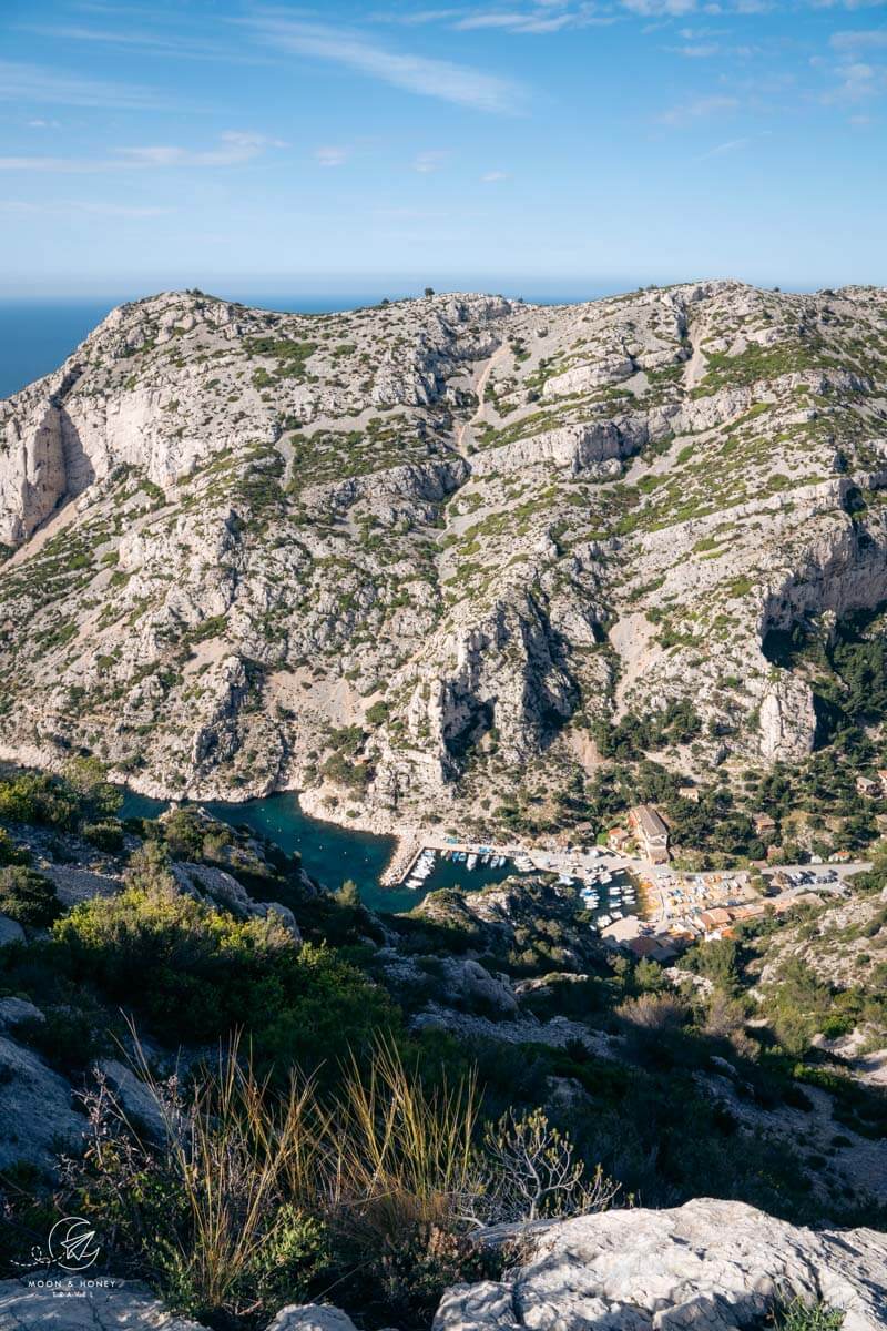 Hiking Calanques National Park: 5 Best Hikes + Map