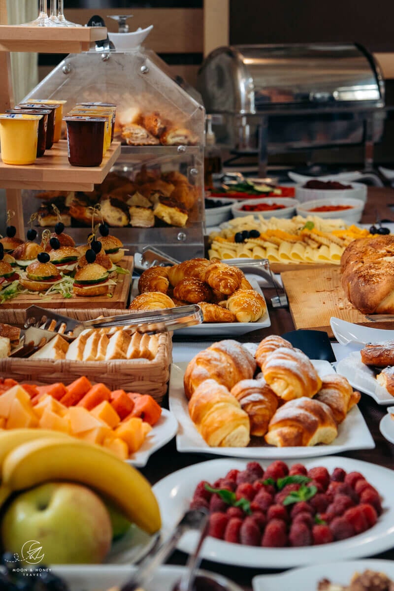 Mount Prutaš Peak Hike, Durmitor National Park, Montenegro