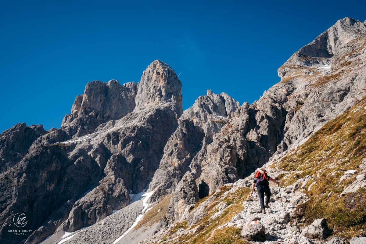 Hiking the Gosaukamm Circuit Trail in Austria (1-2 Days)