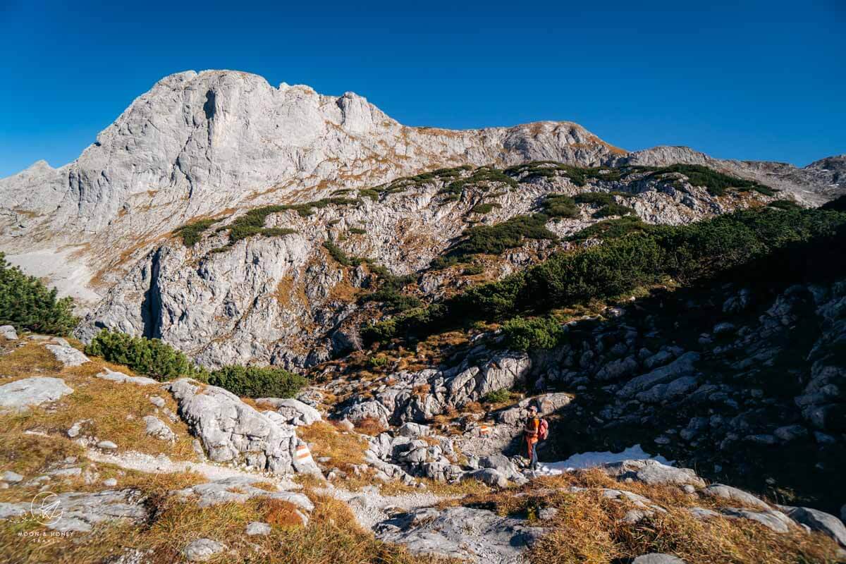 Hiking the Gosaukamm Circuit Trail in Austria (1-2 Days)